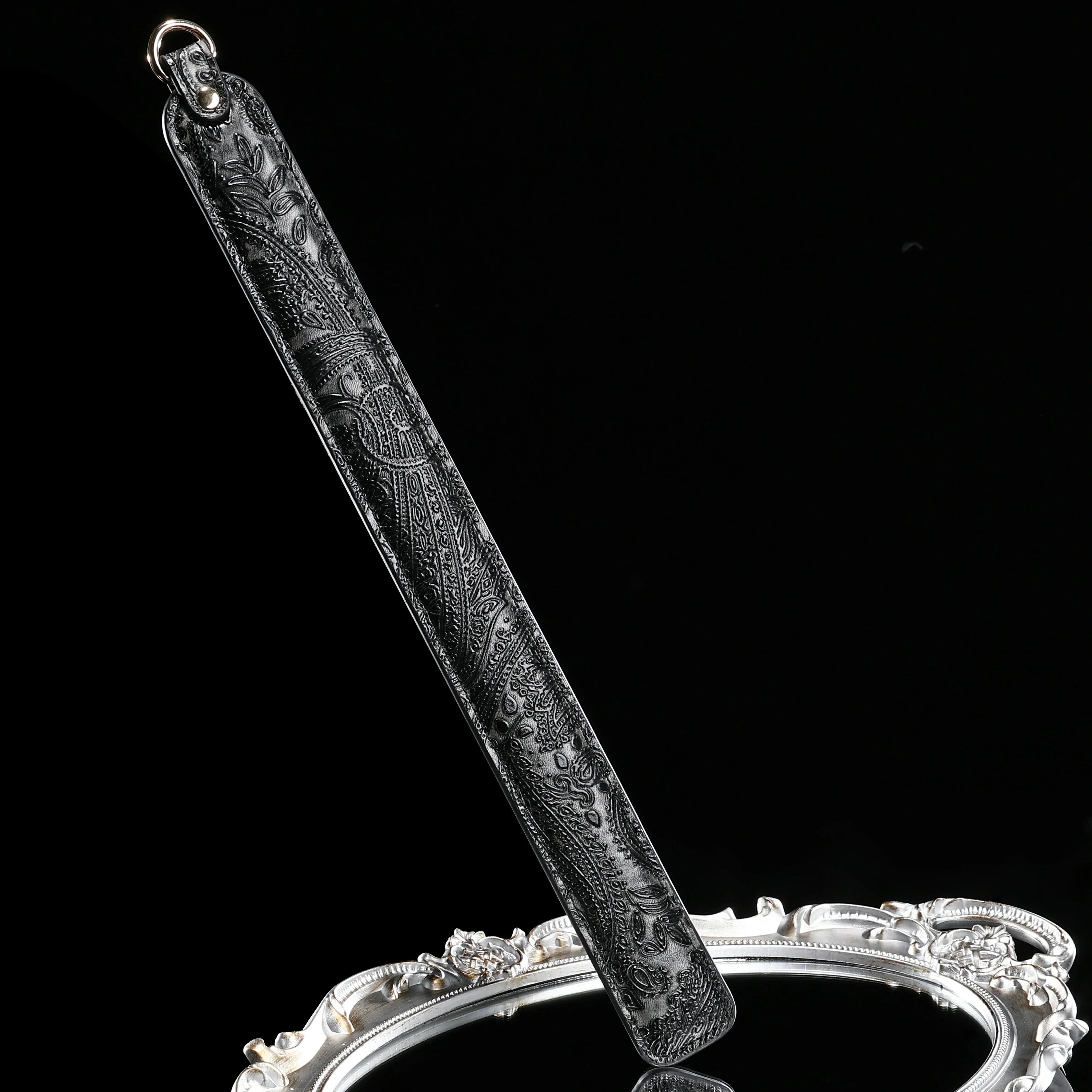 「God Father」Handmade Color-changing Leather Spanking Paddle – QIYE Leathers